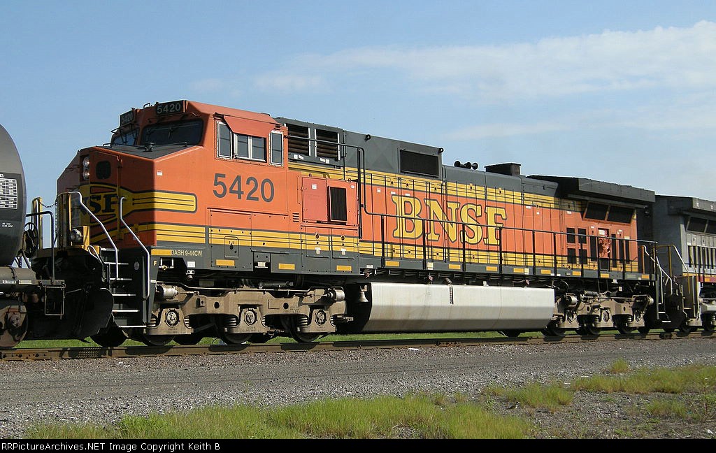 BNSF 5420